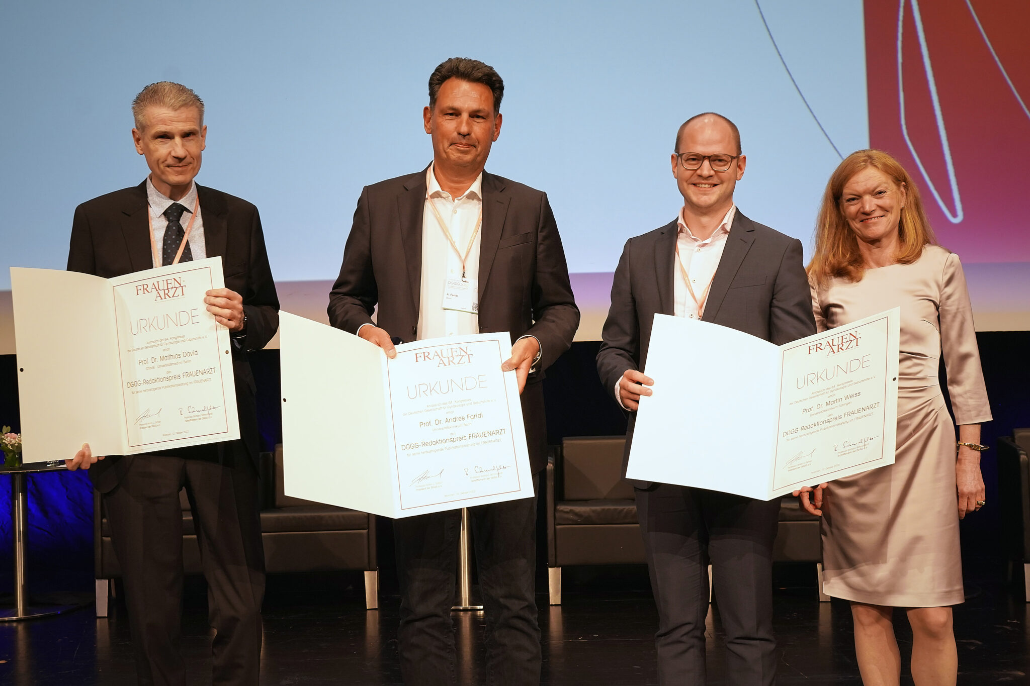 UKB NewsRoom | DGGG-Redaktionspreis Frauenarzt geht an das ...